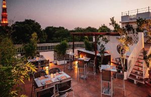 Top 17 Restaurants in Delhi NCR – Eat, Relax & Enjoy