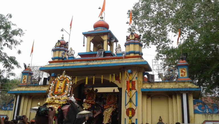 Top 16 Tourist Places to Visit in Pathanamthitta