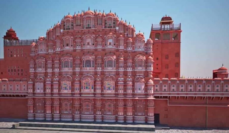 11 Most Beautiful Royal Palaces in India